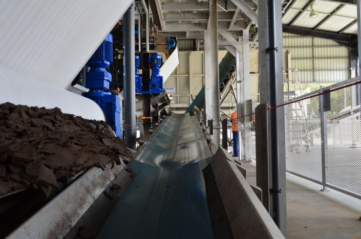 Sludge Conveyors | Precision Stainless Systems